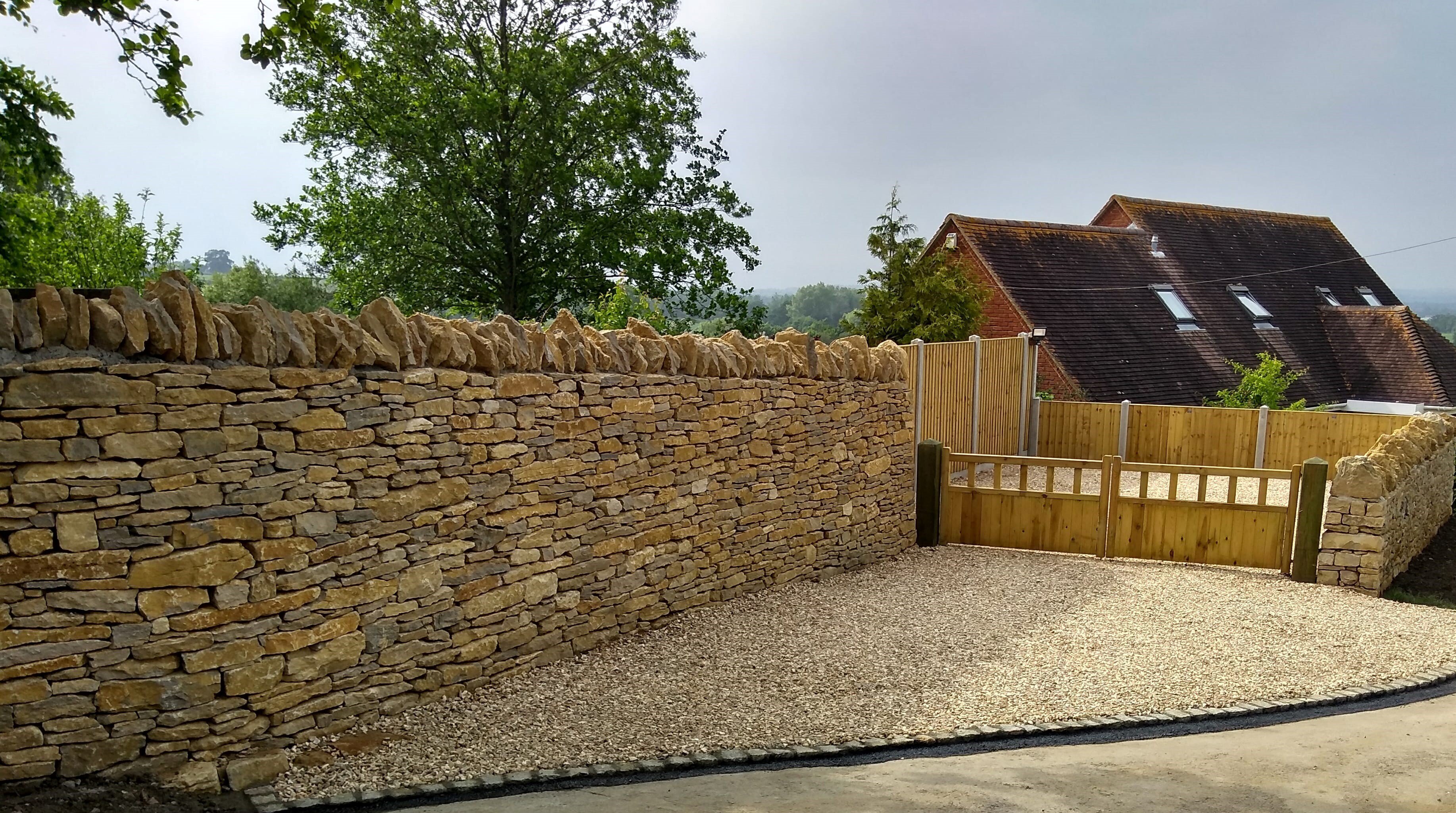 Walling Stone | Lewis Quarries